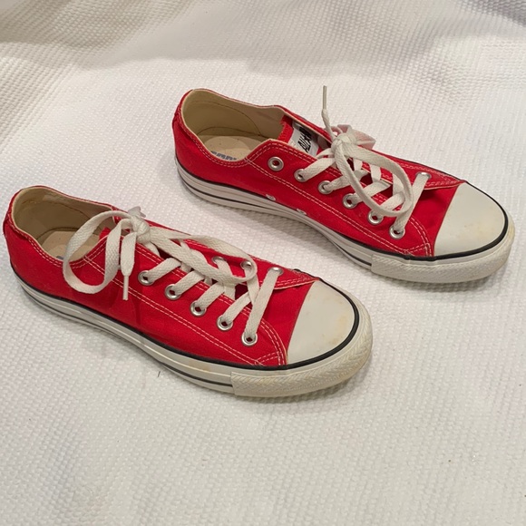 Converse | Shoes | Red Converse Chuck Taylors All Star Mens 7 Womens 9 ...